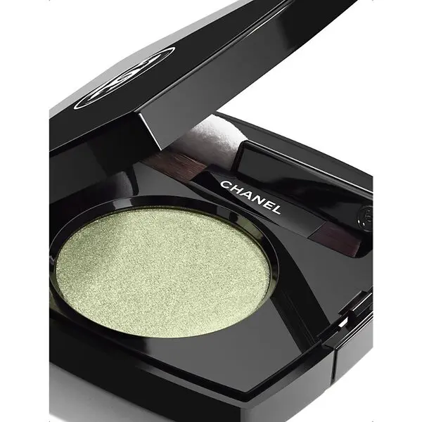 Chanel Ombre Essentielle Top Coat<br/>multi-use Eye Top Coat 2.2g - 222 Jade Facette