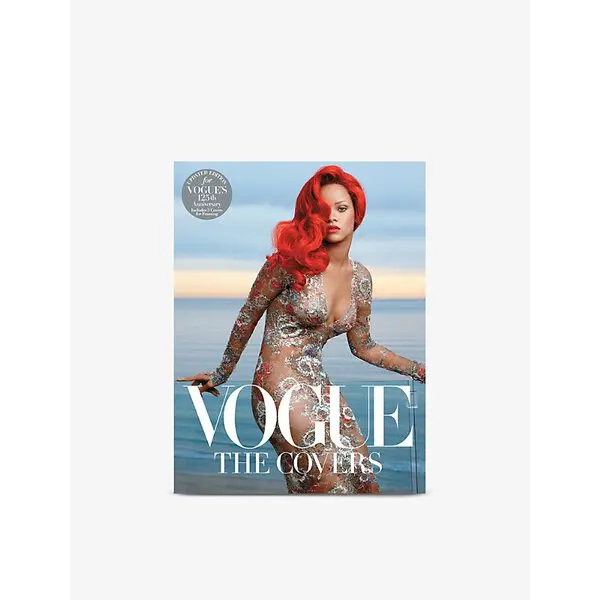 ABRAMS AND CHRONICLE BOOKS Vogue: The Covers Fashion Book - One-color