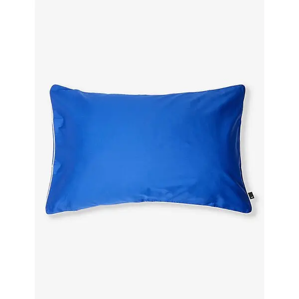 HAY Outline Contrast-trim Cotton Pillowcase 75cm X 50cm - Vivid Blue