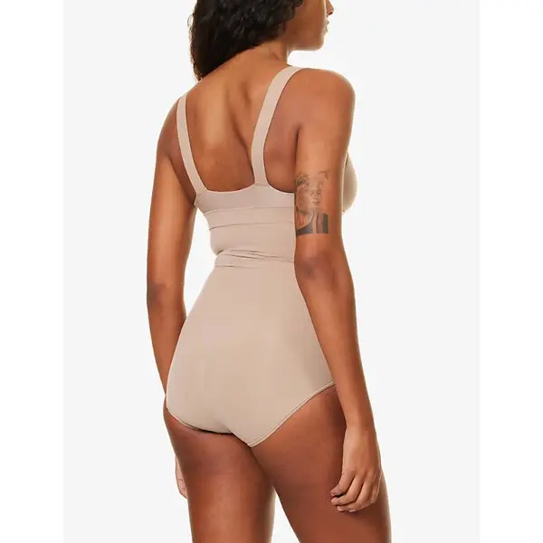 Spanx Sculpt™ Seamless Power High-waisted Briefs - Cafe Au Lait