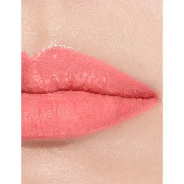 Chanel Rouge Coco Baume Hydrating Tinted Lip Balm With Buildable Colour 3g - 936 Chilling Pink