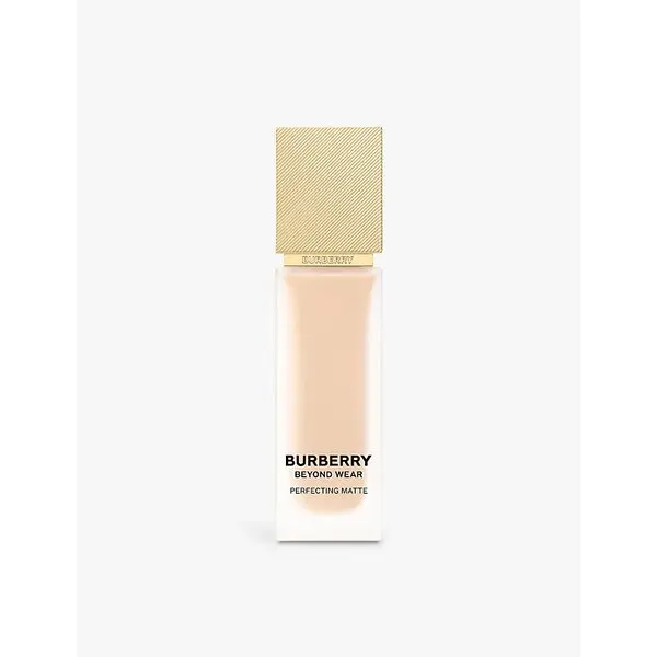 Burberry Beyond Wear Perfecting Matte Foundation 30ml - 10 Fair Cool
