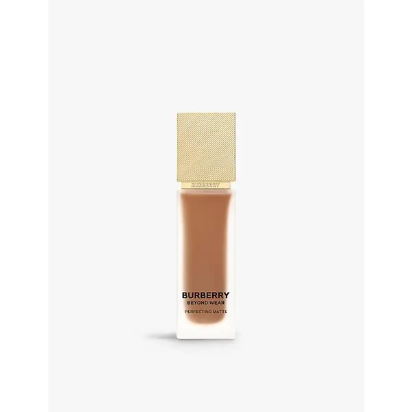Burberry Beyond Wear Perfecting Matte Foundation 30ml - 120 Deep Neutral