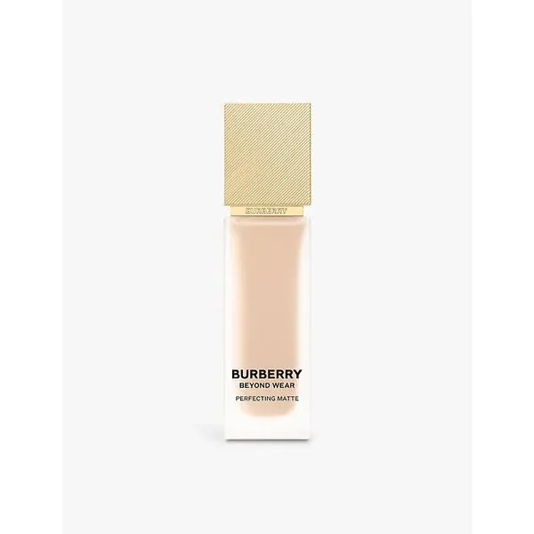 Burberry Beyond Wear Perfecting Matte Foundation 30ml - 20 Fair Neutral