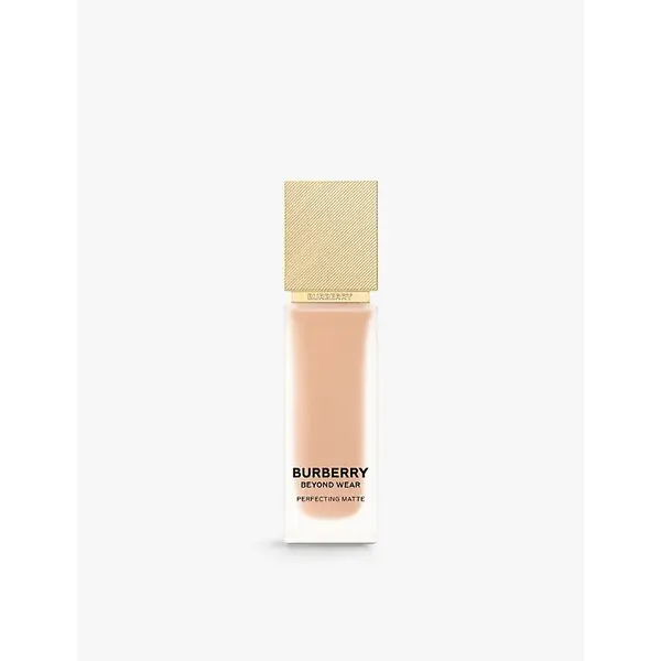 Burberry Beyond Wear Perfecting Matte Foundation 30ml - 45 Light Cool