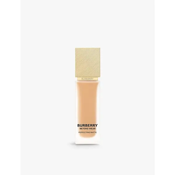 Burberry Beyond Wear Perfecting Matte Foundation 30ml - 70 Medium Warm