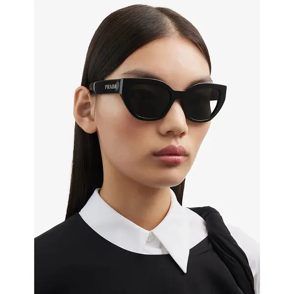 Prada Pr A09s Butterfly-frame Sunglasses - Black