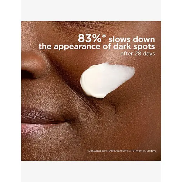 Clarins Super Restorative Day Cream Spf15