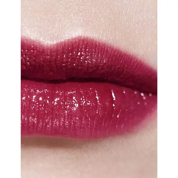 Chanel Rouge Coco Baume Hydrating Tinted Lip Balm With Buildable Colour 3g - In Love 920