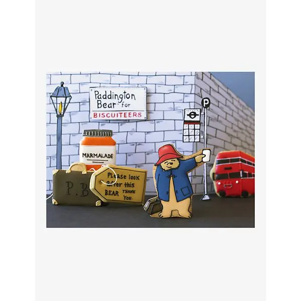 BISCUITEERS Paddington Bear Small Letterbox Biscuit 15g