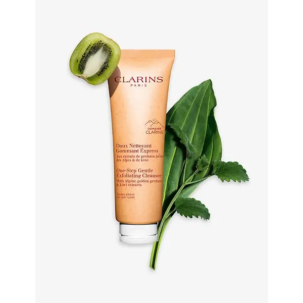 Clarins One-step Gentle Exfoliating Cleanser