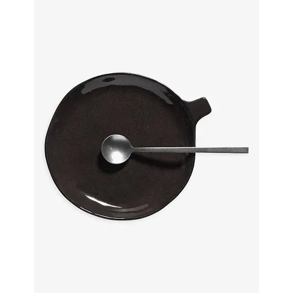 SERAX La Mère Irregular Side-handle Stoneware Plate 17cm - Brown