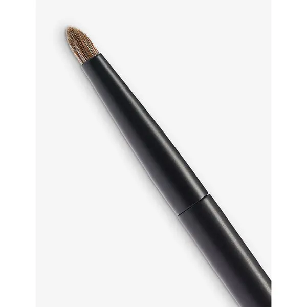 LISA ELDRIDGE BEAUTY Seamless Blend Brush No.15