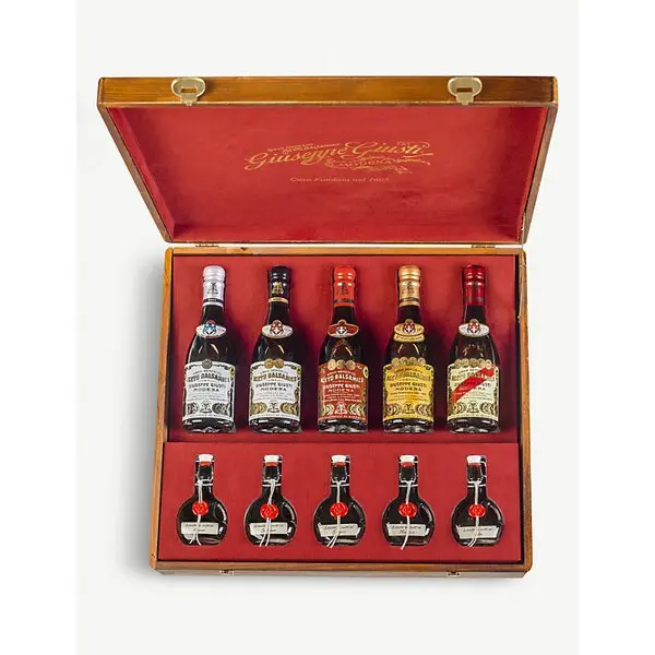 GIUSEPPE GIUSTI The Scrigno Balsamic Vinegar Collection - One-color