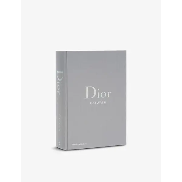 THAMES & HUDSON Dior Catwalk: The Complete Collections Book