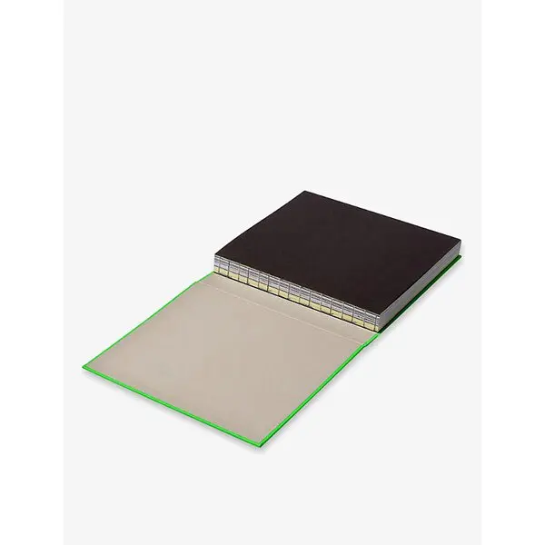 TASCHEN Virgil Abloh. Nike. Icons Book