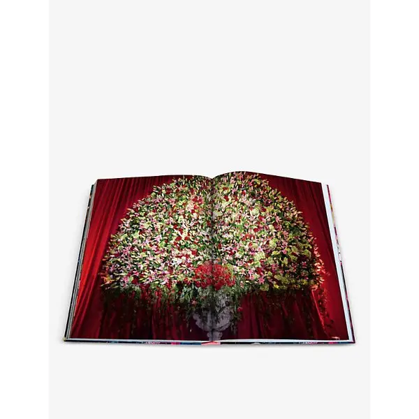 Assouline Flowers: Arts And Bouquets Book