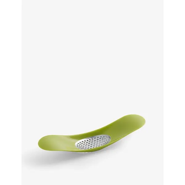 JOSEPH JOSEPH Rocker™ Garlic Crusher
