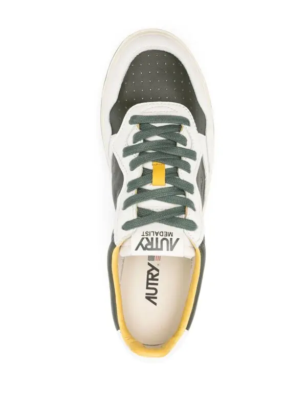 AUTRY Medalist Leather Sneakers