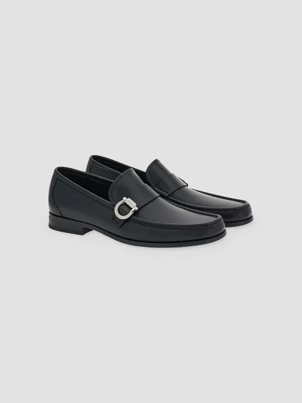 FERRAGAMO Caspian Leather Loafers