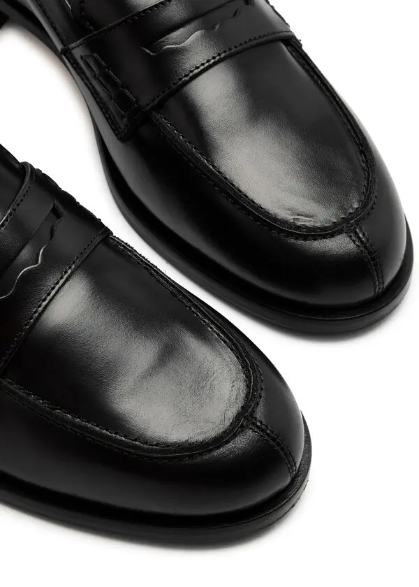 AeydĒ Oscar 25 Leather Loafers