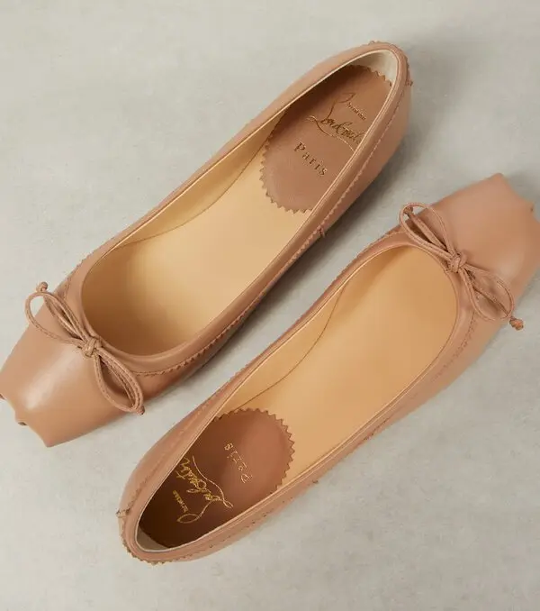 CHRISTIAN LOUBOUTIN Mamadrague Leather Ballet Flats - Brown