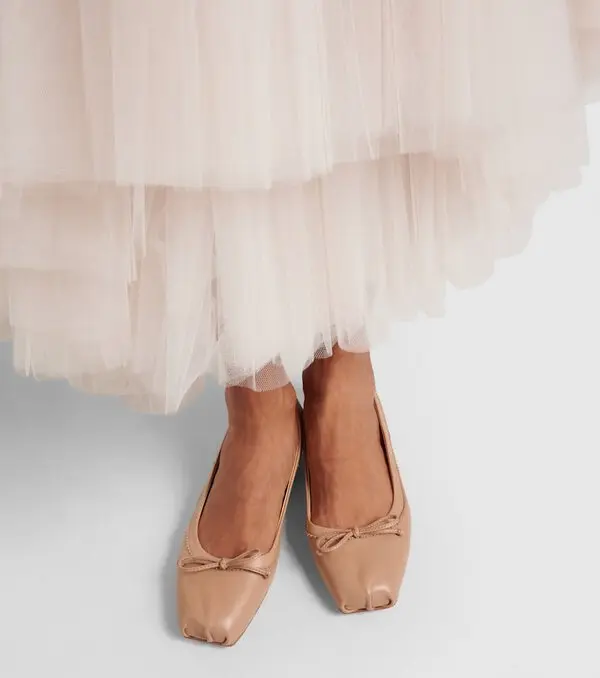 CHRISTIAN LOUBOUTIN Mamadrague Leather Ballet Flats - Brown