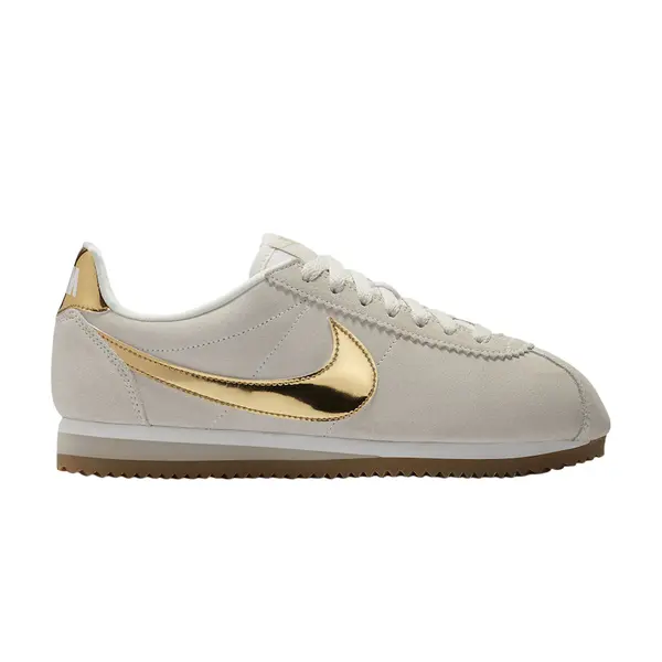 Nike Classic Cortez Se 'metallic Gold' Sneakers - Cream