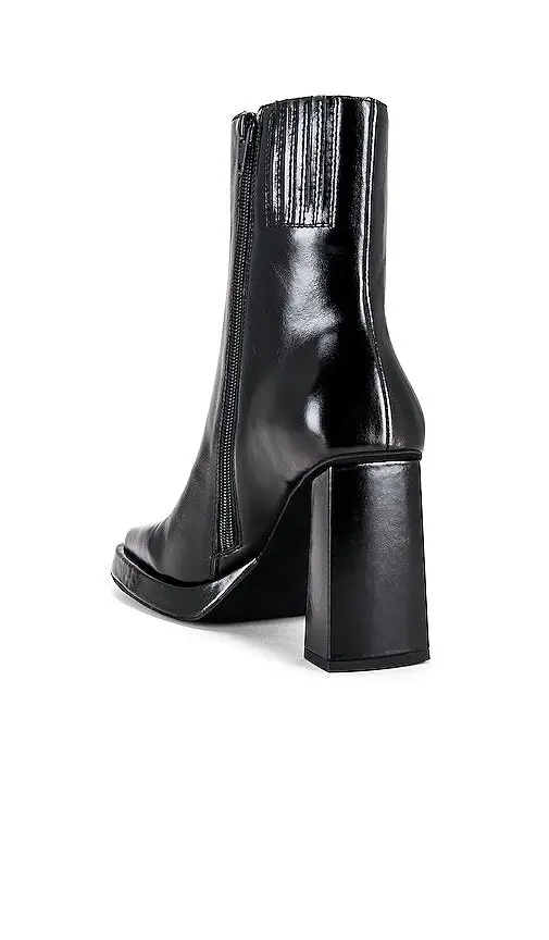 Jeffrey Campbell Leather Maximal-l2 Boots