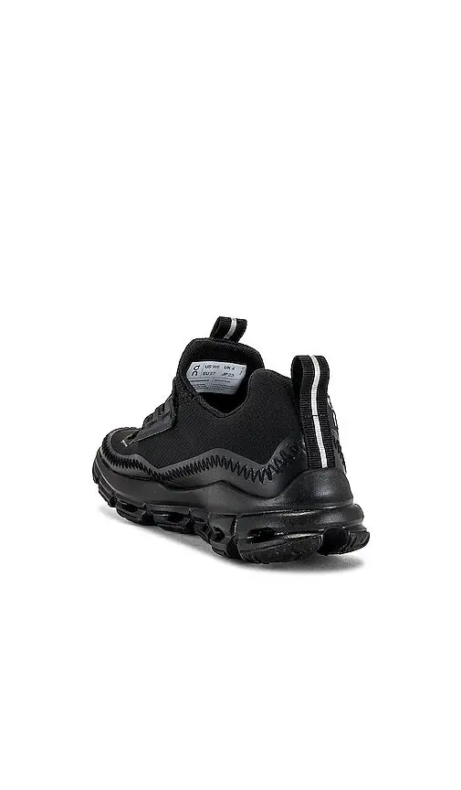 On Cloudaway Sneaker