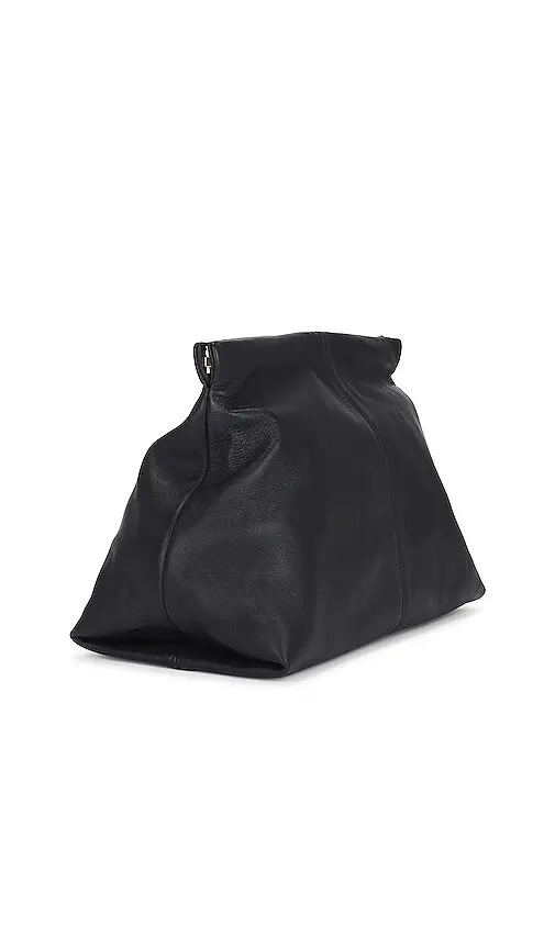 FLATTERED Clay Clutch