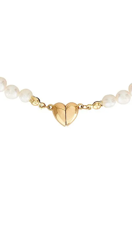 PETIT MOMENTS Celeste Faux Pearl Necklace