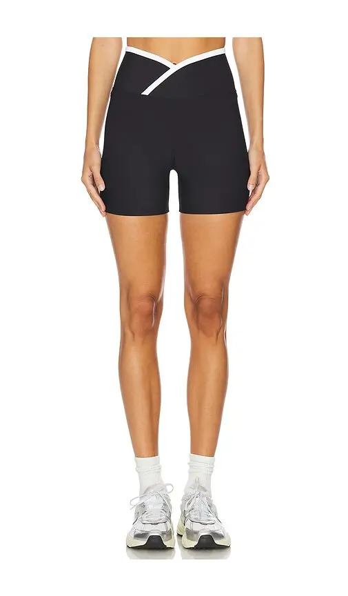 Year Of Ours Recycled V Waist Biker Short - Black