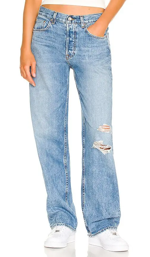 GRLFRND Bella Low Rise Boyfriend Jeans In Light Wash