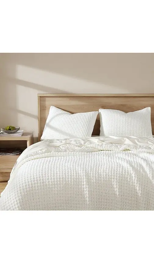 SUNDAY CITIZEN Full/queen Snug Waffle Comforter In Cream