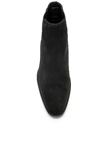 Saint Laurent Wyatt 30 Chelsea Boots