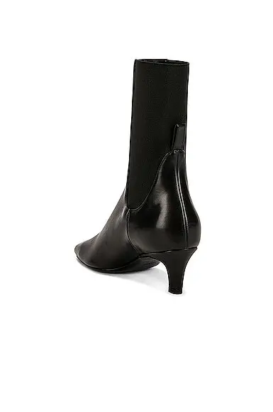 TOTEME The Mid Heel Boot - Black