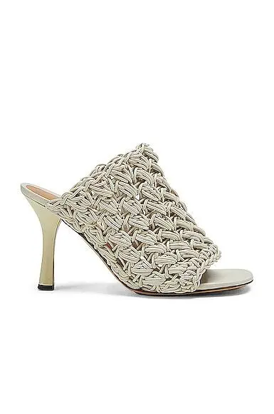 Bottega Veneta The Board Mules In Crochet Textile - Wax