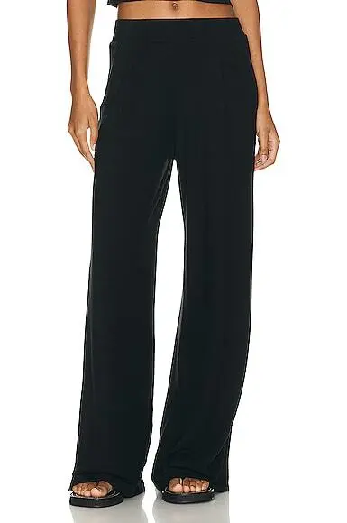 LESET Lauren Pleated Pocket Pant - Black