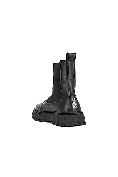 VIRON Chelsea Boot