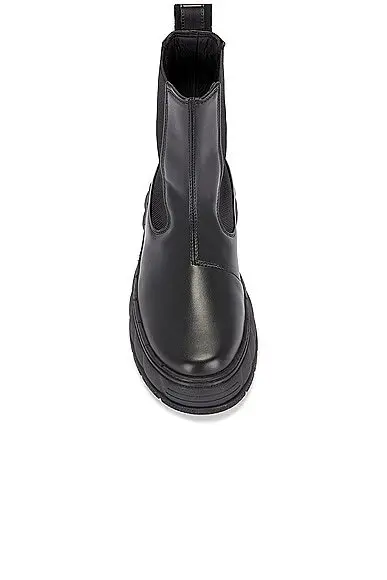 VIRON Chelsea Boot