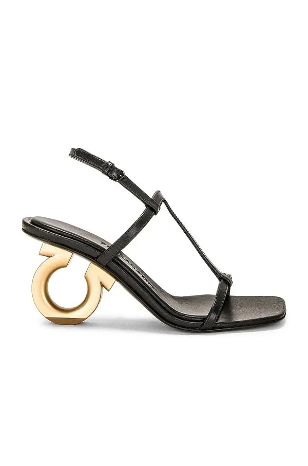 FERRAGAMO Elina Sandal