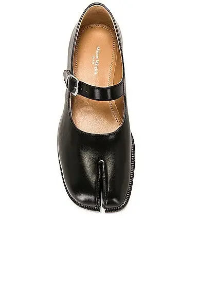 MAISON MARGIELA Tabi Mary Jane