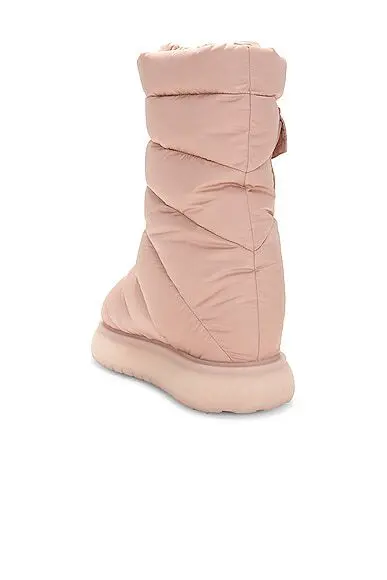 Moncler Gaia Pocket Mid Snow Boot