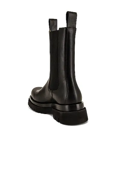 Bottega Veneta Leather Chelsea Boots