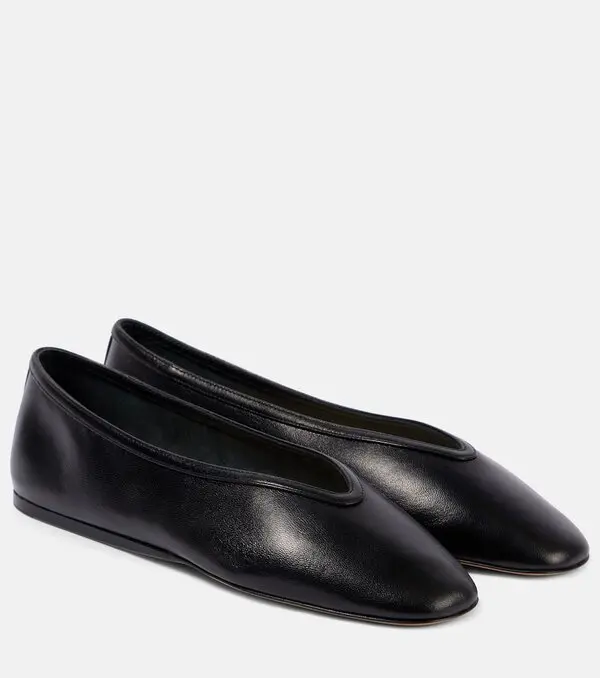 Le Monde Beryl Leather Ballet Flats - Black