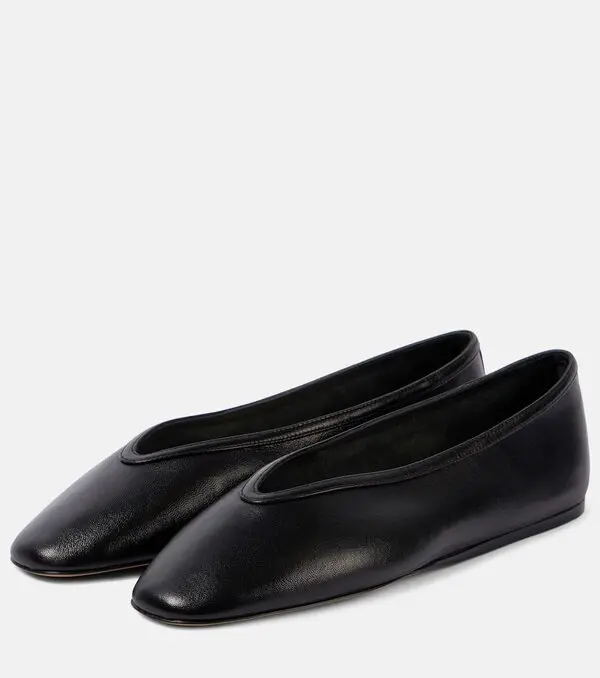 Le Monde Beryl Leather Ballet Flats - Black