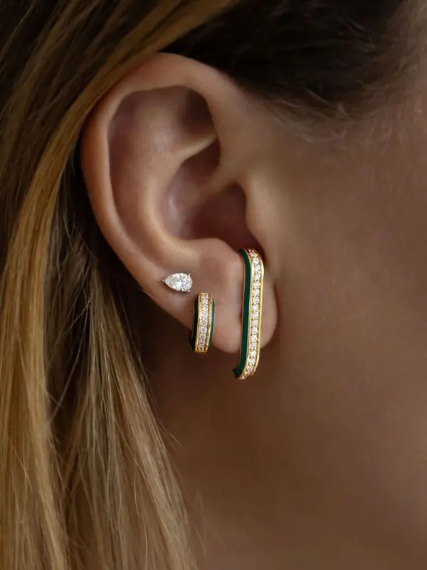 LOEV 14k Yellow Diamond Huggie Hoop Earrings
