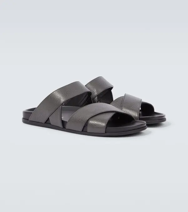 Manolo Blahnik Inezmu Leather Sandals