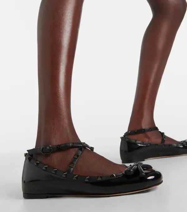 Valentino Garavani Rockstud Ballet Flats